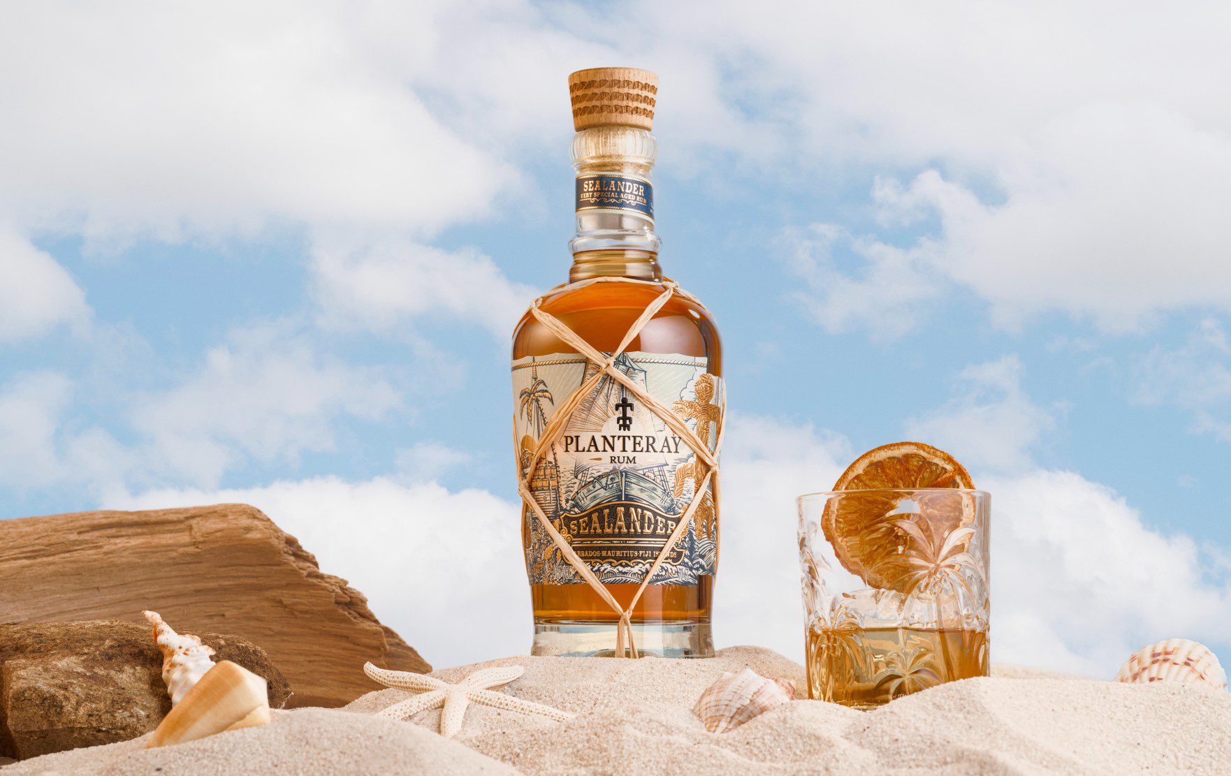 Planteray brings back Sealander rum – Wooden Cork