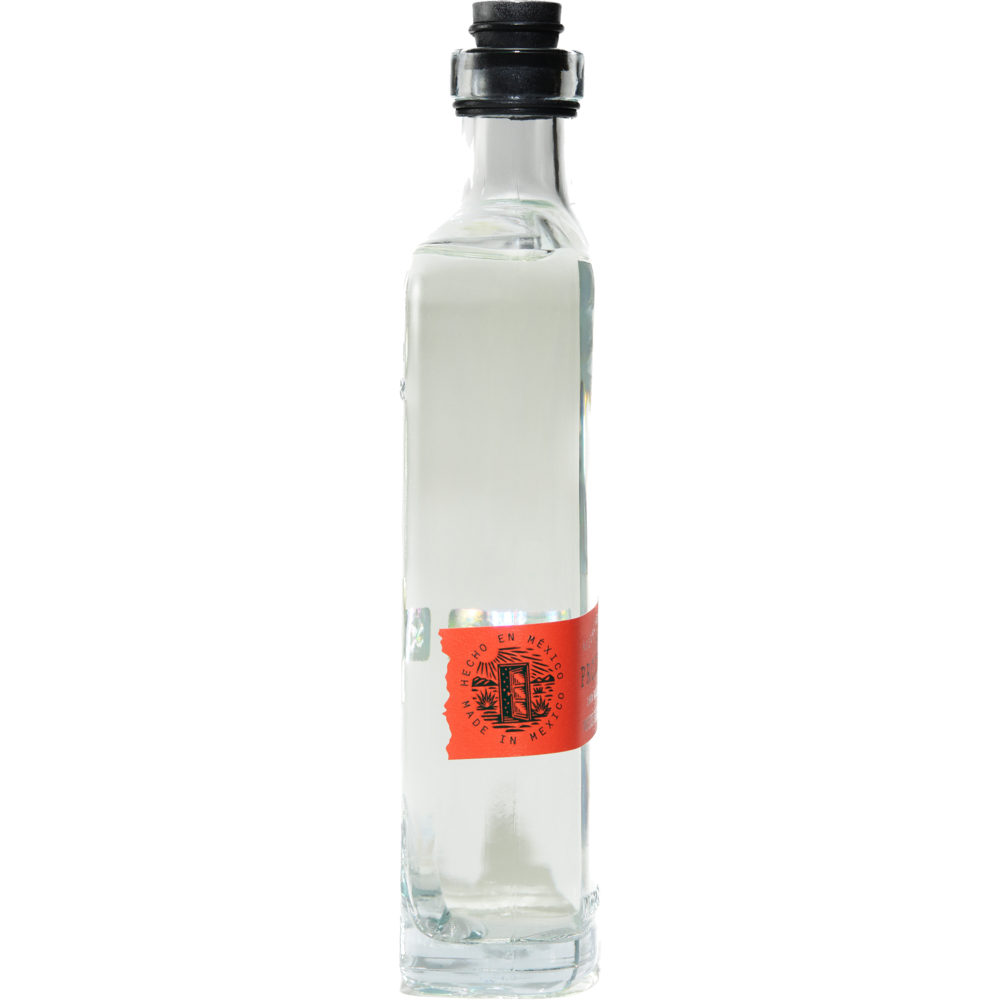 The Producer Mezcal Artesanal Arroqueno – Wooden Cork The Producer Mezcal Artesanal Arroqueno – Wooden Cork